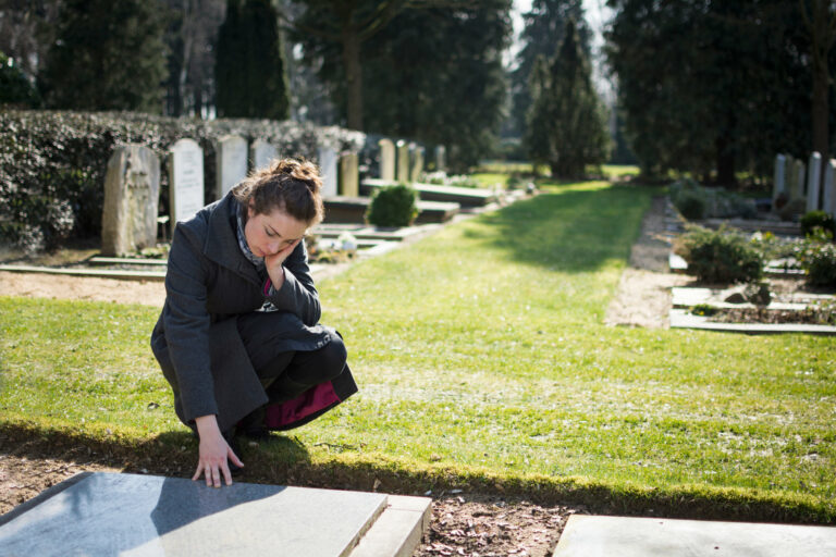 What is Grief? | Grieving process, signs, different types, stages, symptoms