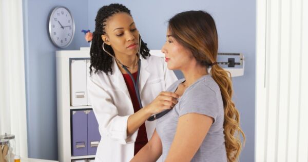 How to Become a Doctor | Hours, roles, qualifications & earnings