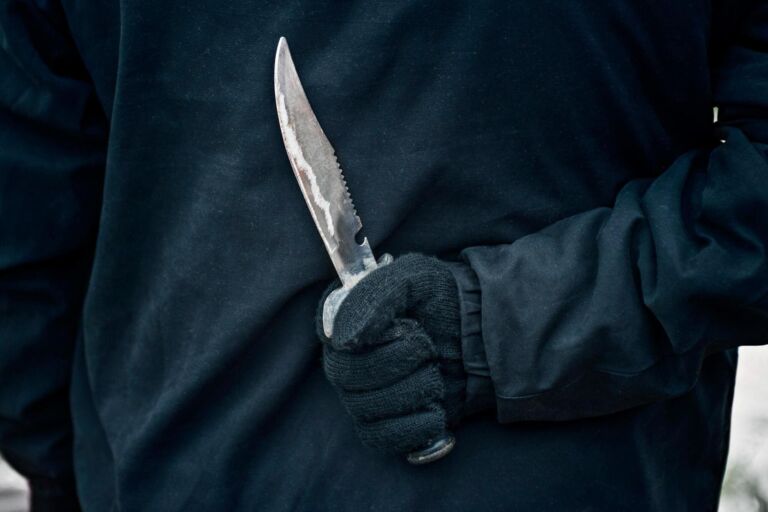 What is Knife Crime? | Law, penalties, banned knives & prevention