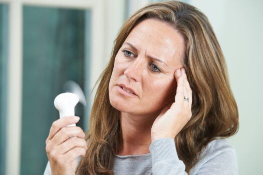 HRT (Hormone Replacement Therapy) | Types, benefits risks
