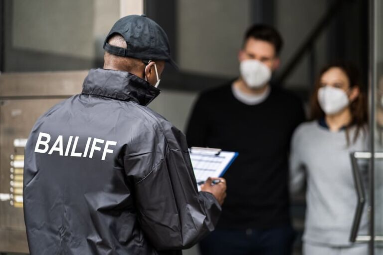 How to Become a Bailiff | Hours, roles & earnings