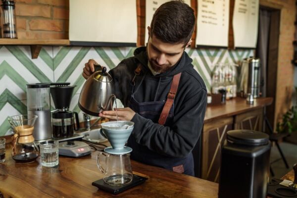 How to Become a Barista | Hours, roles, qualifications & earnings