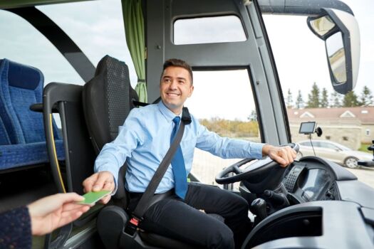 How to Become a Bus Driver | Hours, qualifications & earnings