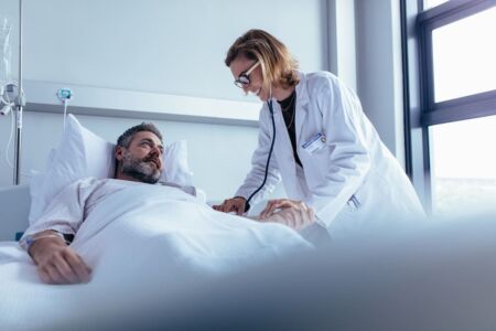 Sepsis | Causes, signs, risks, effects, treatment & diagnosis