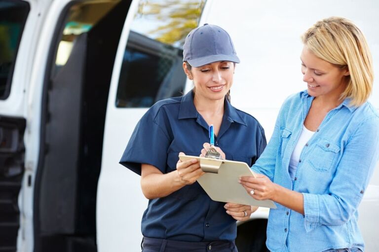 How to Become a Delivery Driver | Hours, qualifications & earnings