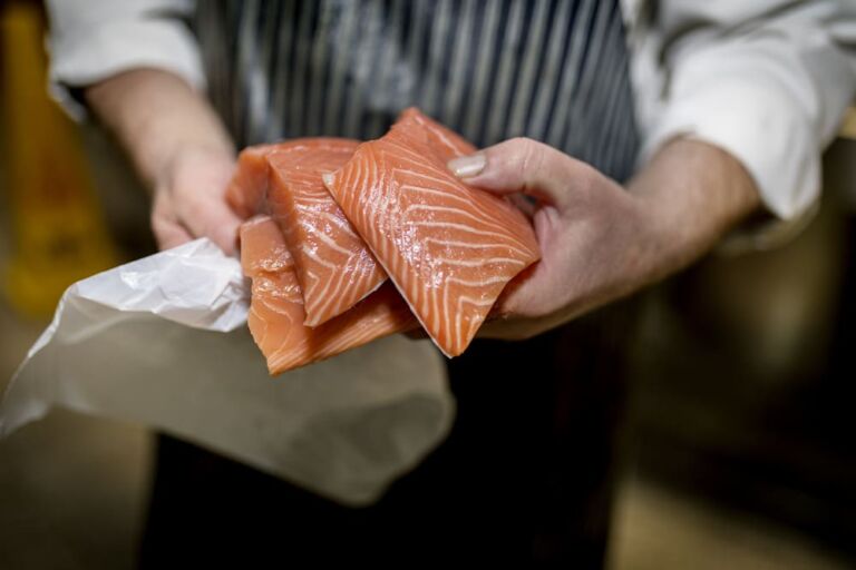 Food Safety Guide for Fishmongers | Hazards, waste, storage