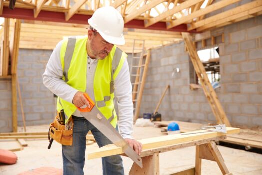 Health and Safety Guide for Carpenters | Risks, PPE, Training