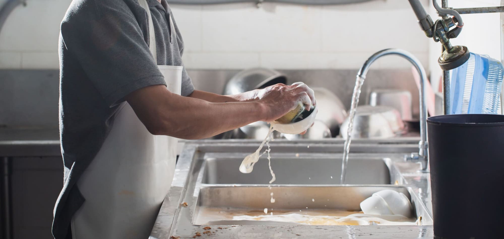 Best Practices for Hygiene in Catering Environments 2025
