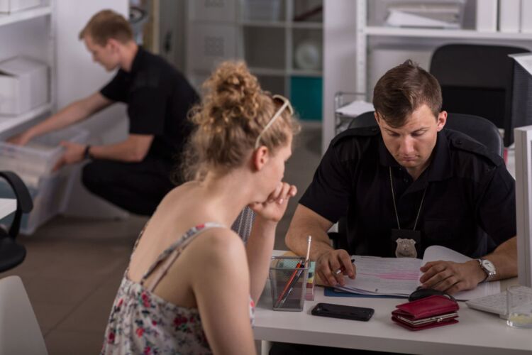 Sextortion | About, Warning Signs, Reporting & Impact